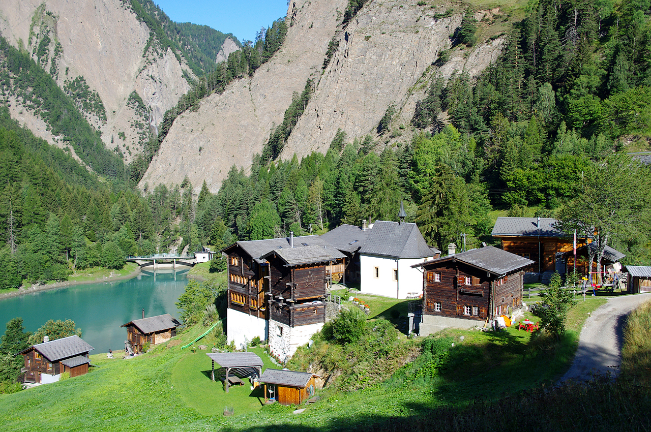 Ze Binne | Gemeinde Binn | Binntal - Tal der Mineralien - Wanderparadies